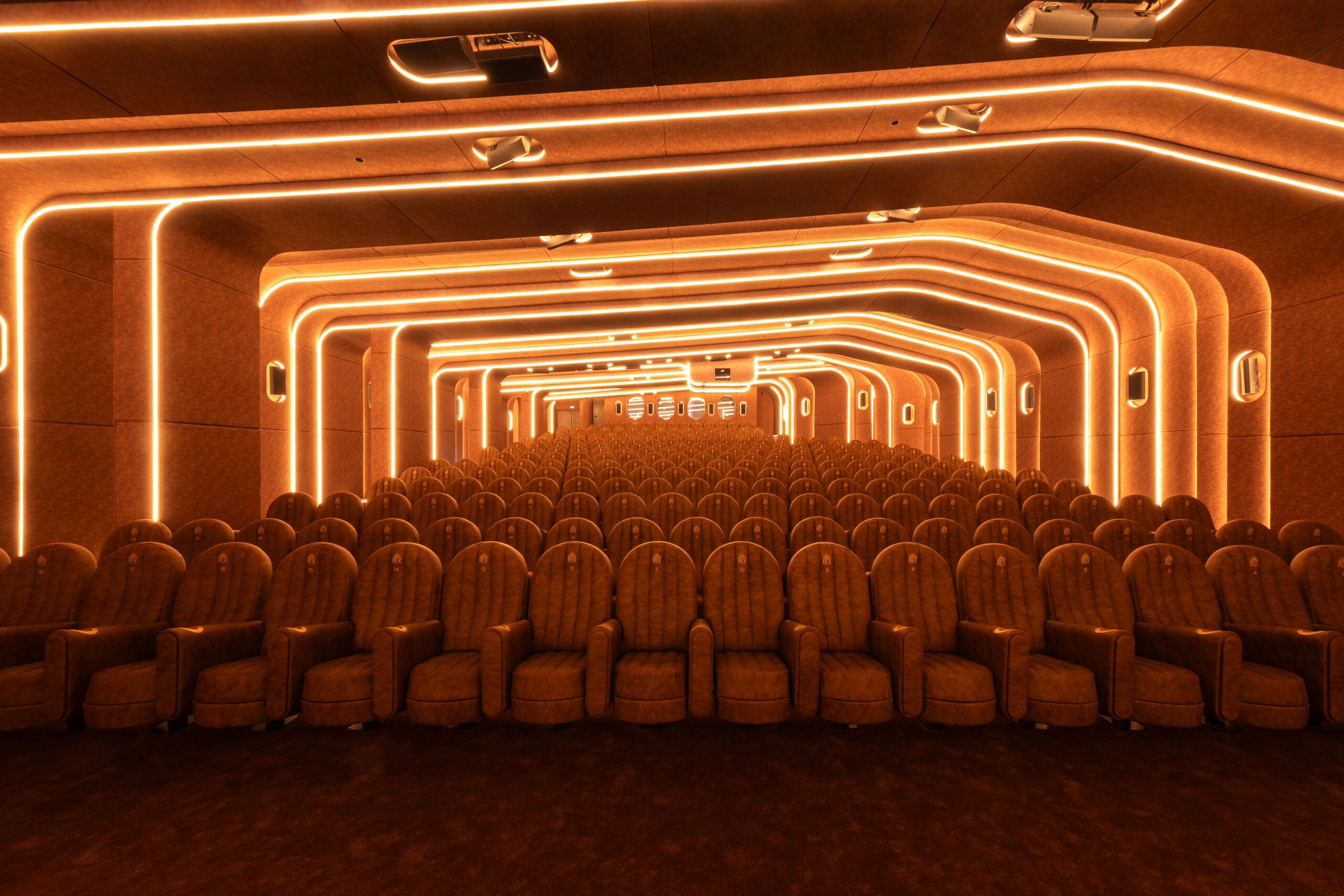 Cinéma Le Grand Rex Paris - Fin des travaux de la salle Infinite | Ciné Sol